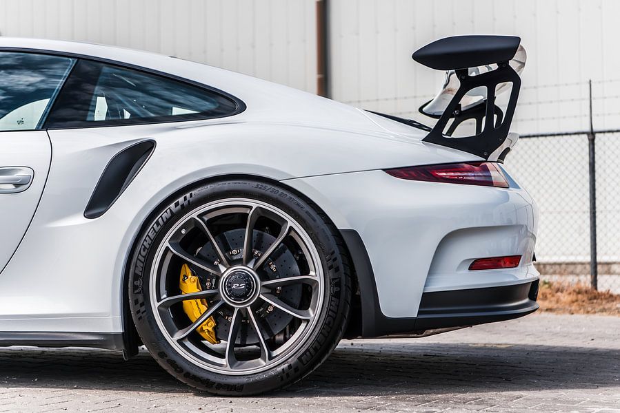 Porsche 911 GT3 RS rim and spoiler by Bas Fransen on canvas, poster ...