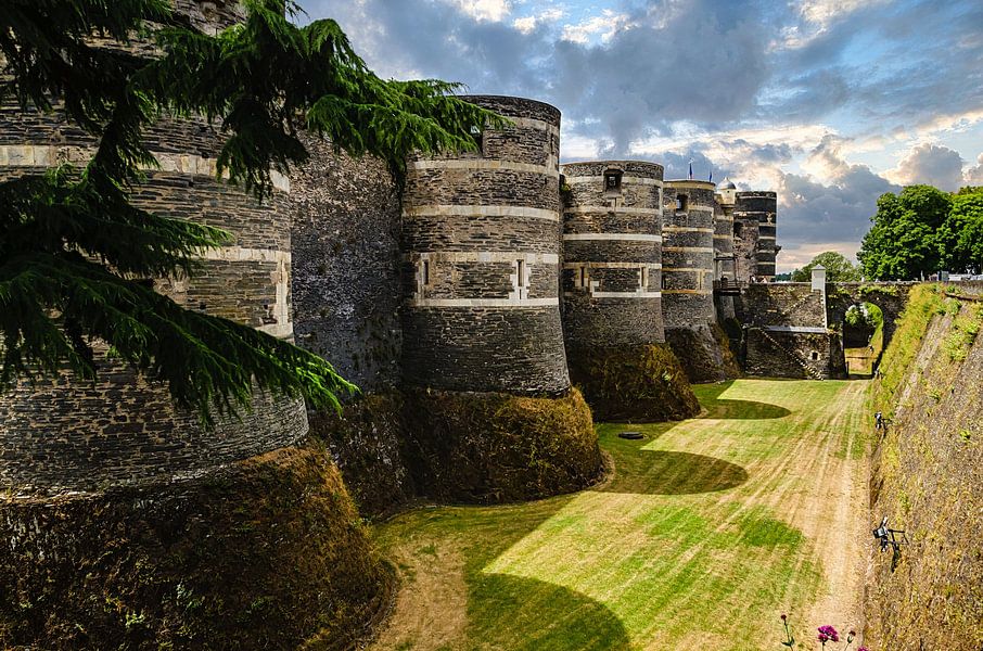 Kasteel van Angers Vesting met slotgracht in Angers aan de Loire ...