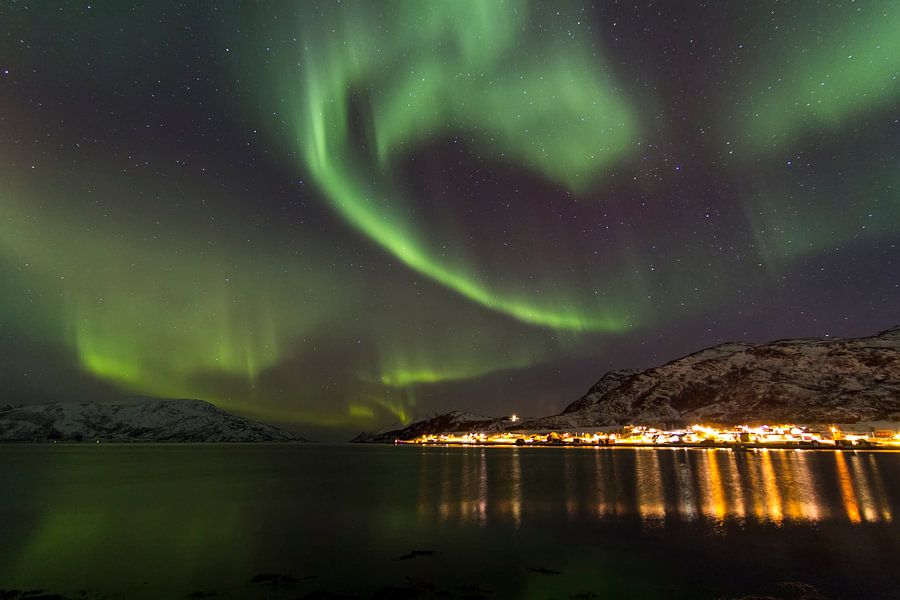 Northern Lights, Skulsfjord van Freek van den Driesschen op canvas ...