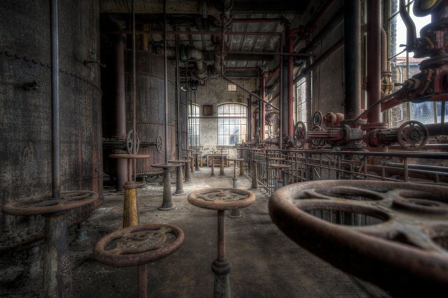 Steampunk factory van Steve Mestdagh op canvas, behang en meer