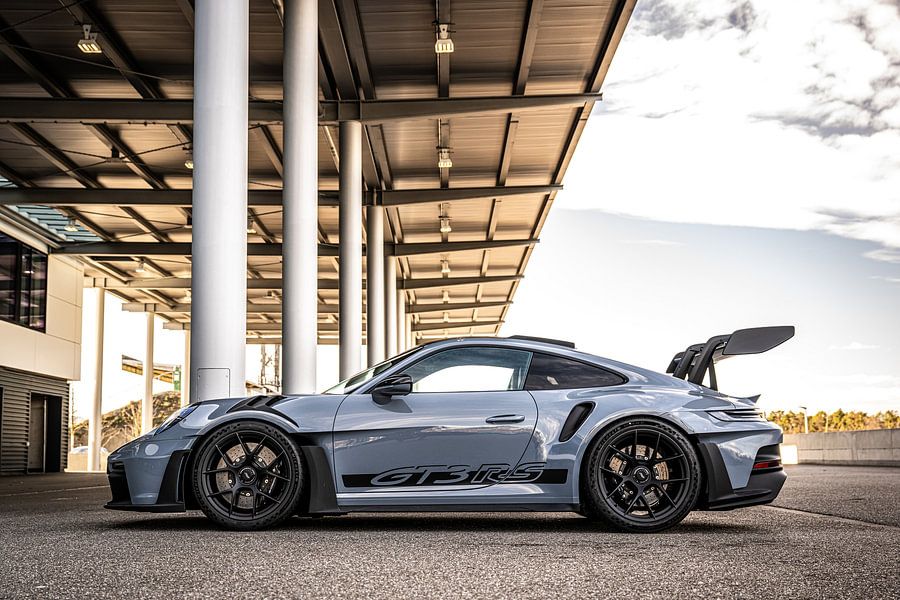 Porsche 992 GT3 RS par l'artiste Bas Fransen