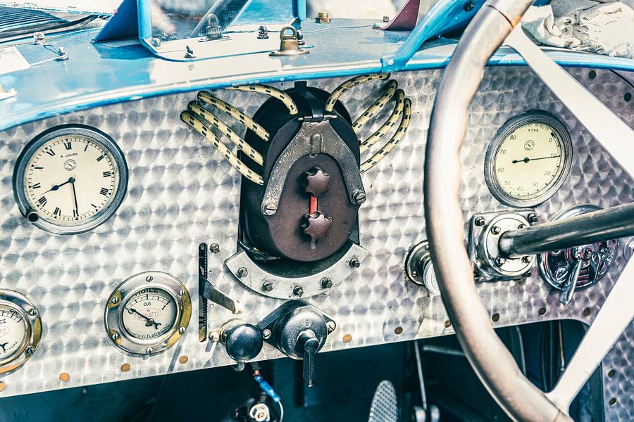 Bugatti Type 35 classic race car dashboard by Sjoerd van der Wal ...