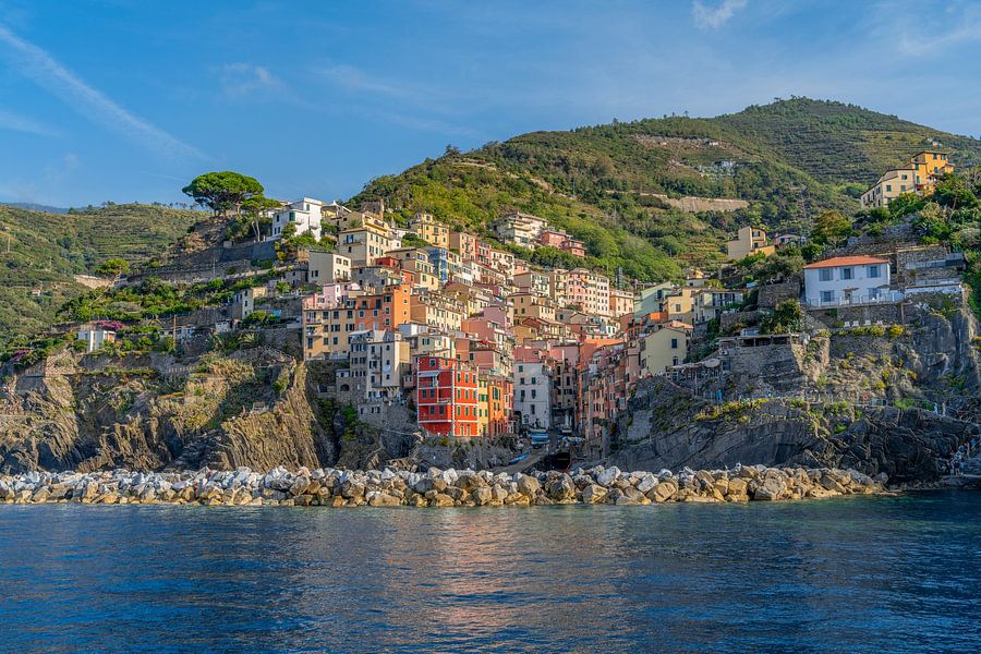 Riomaggiore in de Cinque Terre van Achim Prill op canvas, behang en meer