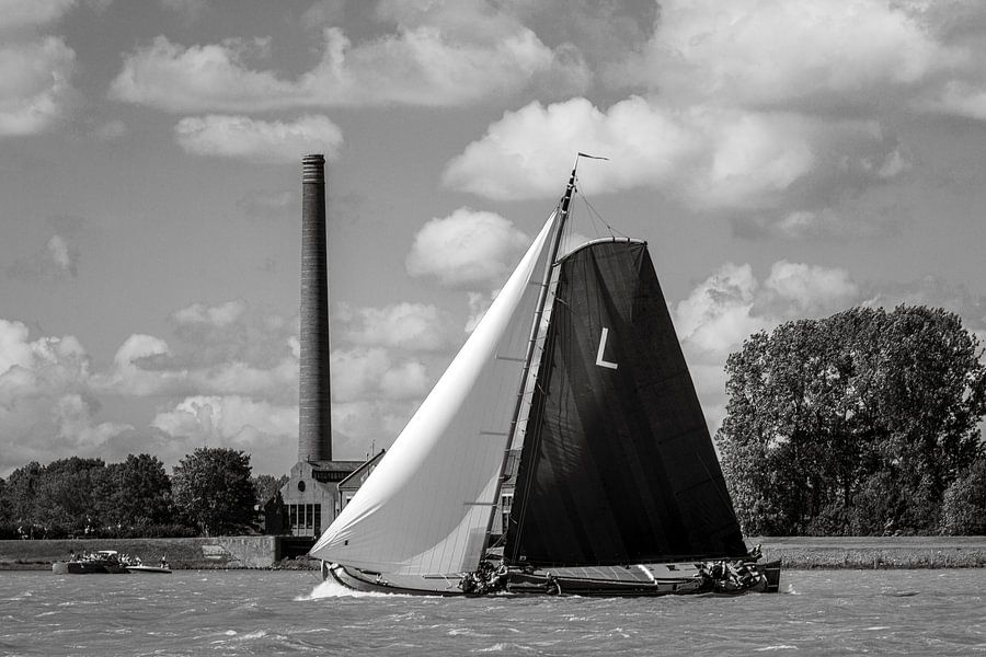 Lemster Skûtsje en het Woudagemaal van ThomasVaer Tom Coehoorn op ...