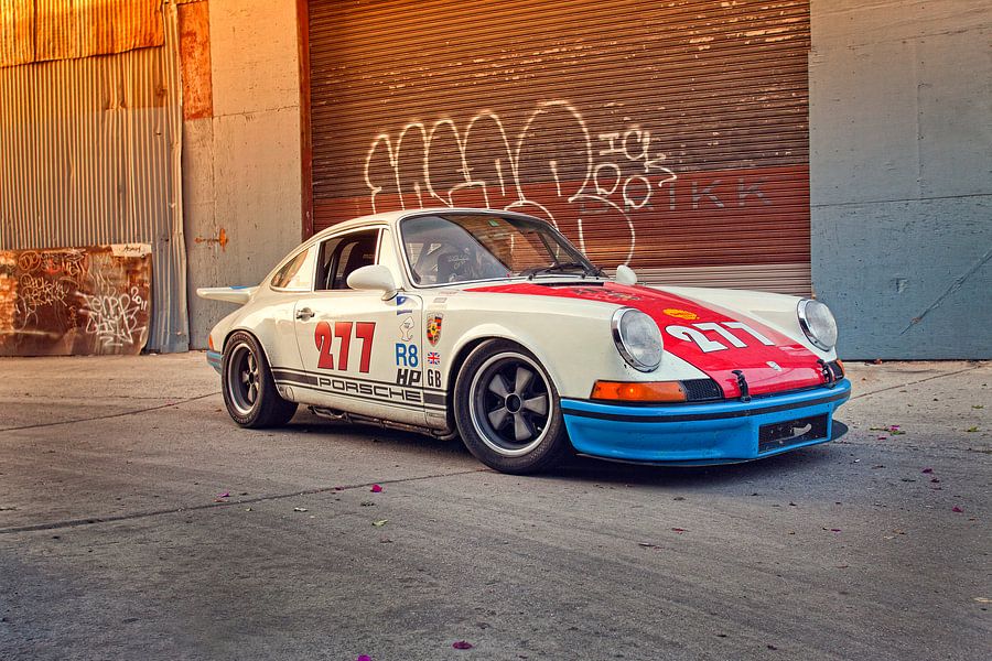 Magnus Walker 277 hot rod Porsche 911 par l'artiste Maurice van den ...