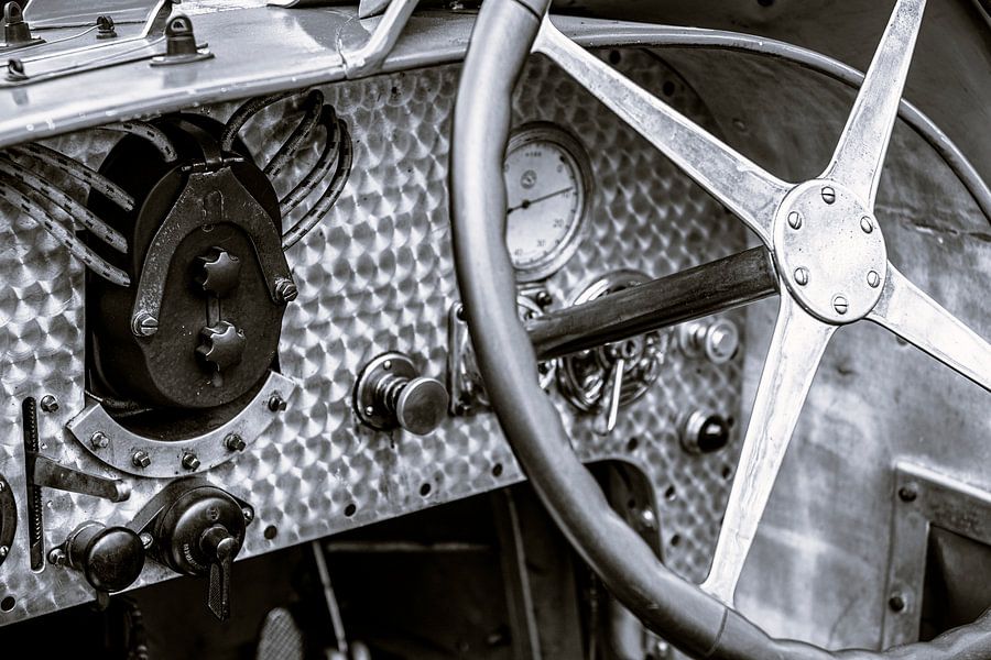Détail de l'intérieur de la Bugatti Type 35, voiture de course des ...