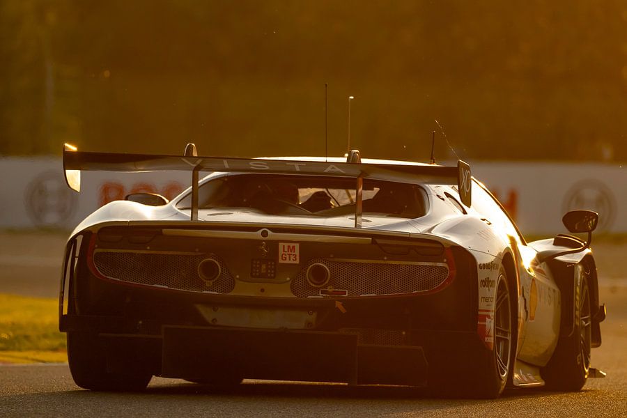 Ferrari 296 GT3 LM op Spa Francorchamps van Sjoerd van der Wal ...