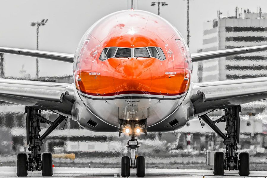 Klm boeing 777 orange pride livery head on shot van Arthur Bruinen op canvas, behang en meer